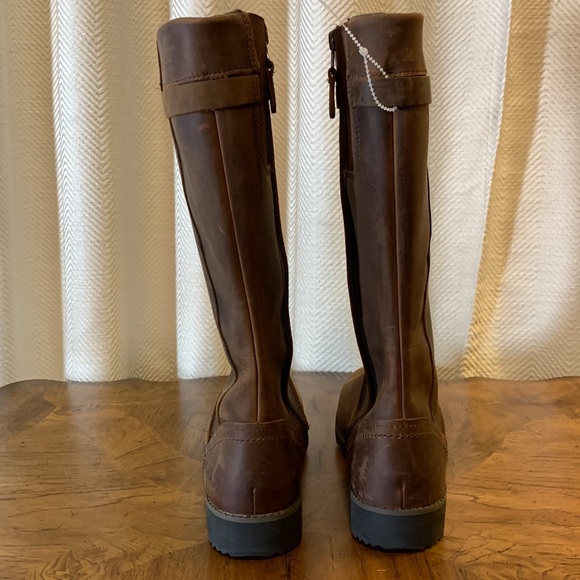 Eddie Bauer | Shoes | Nwot Size 7 Eddie Bauer Trace Boot Waterproof ...